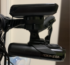 ガーミンの純正マウント下にライト(キャットアイ)やGoProを取り付ける2つの方法 | pplog cycle